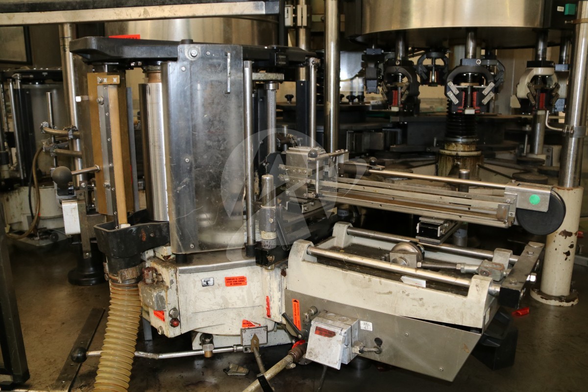 Etiquetadora KRONES Prontomatic Taxomatic - ETIQUETADORA KRONES BONOMATIC TAXOMATIC